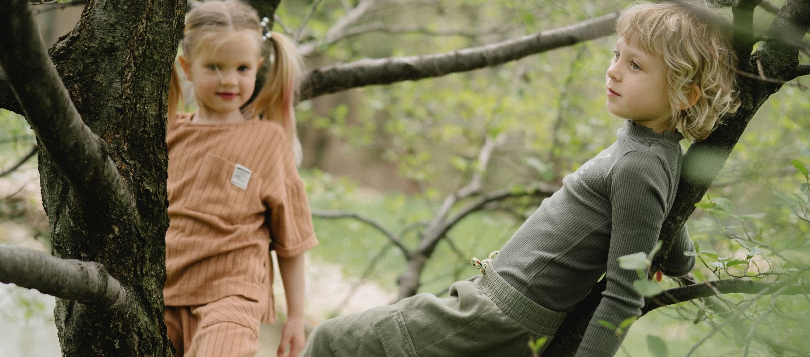 A Guide to Gender Neutral Kids Clothes: The Best of Both Worlds